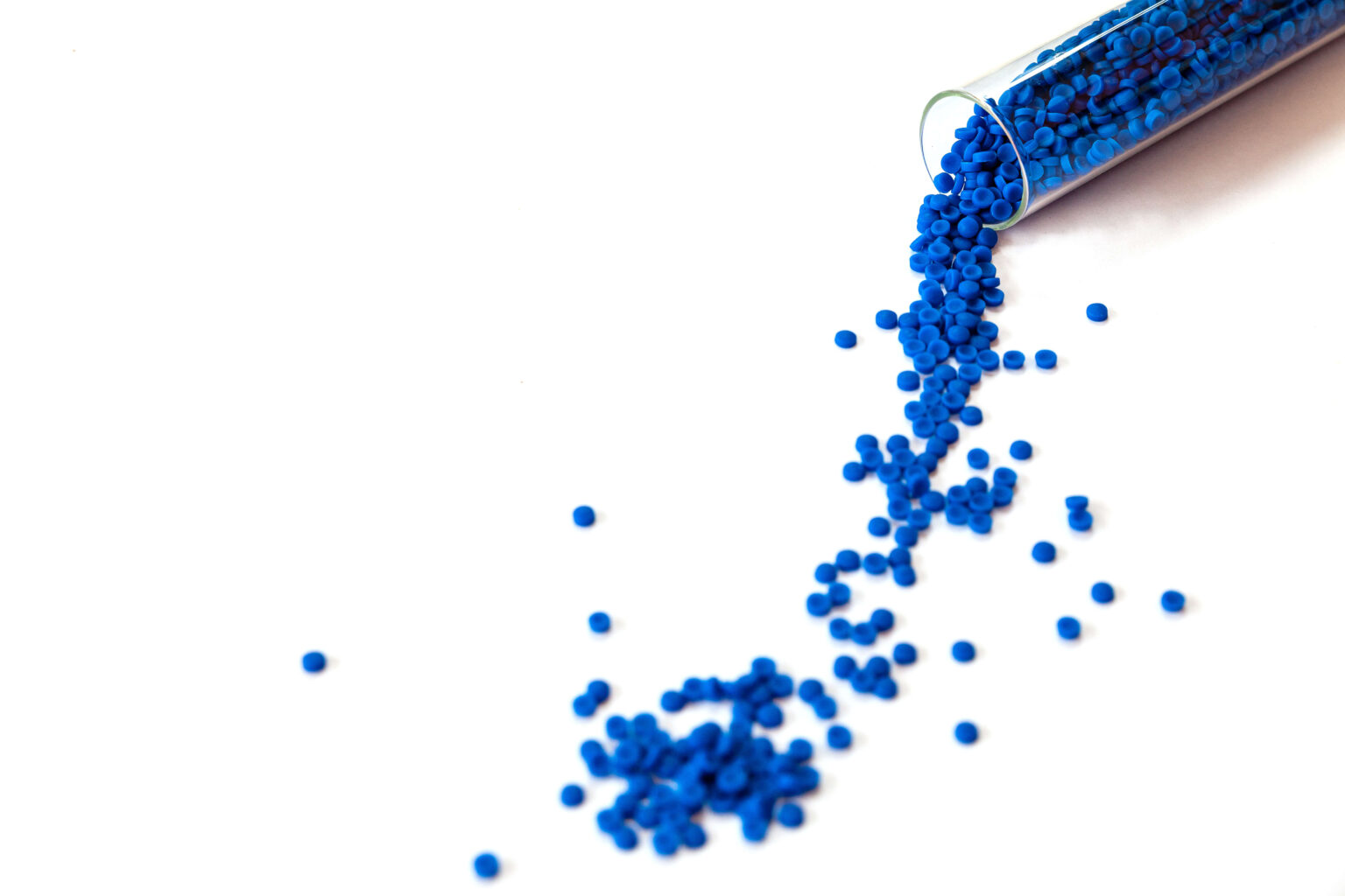 Biodegradable Additives vs. Traditional Plastic | Phoenix Plastics